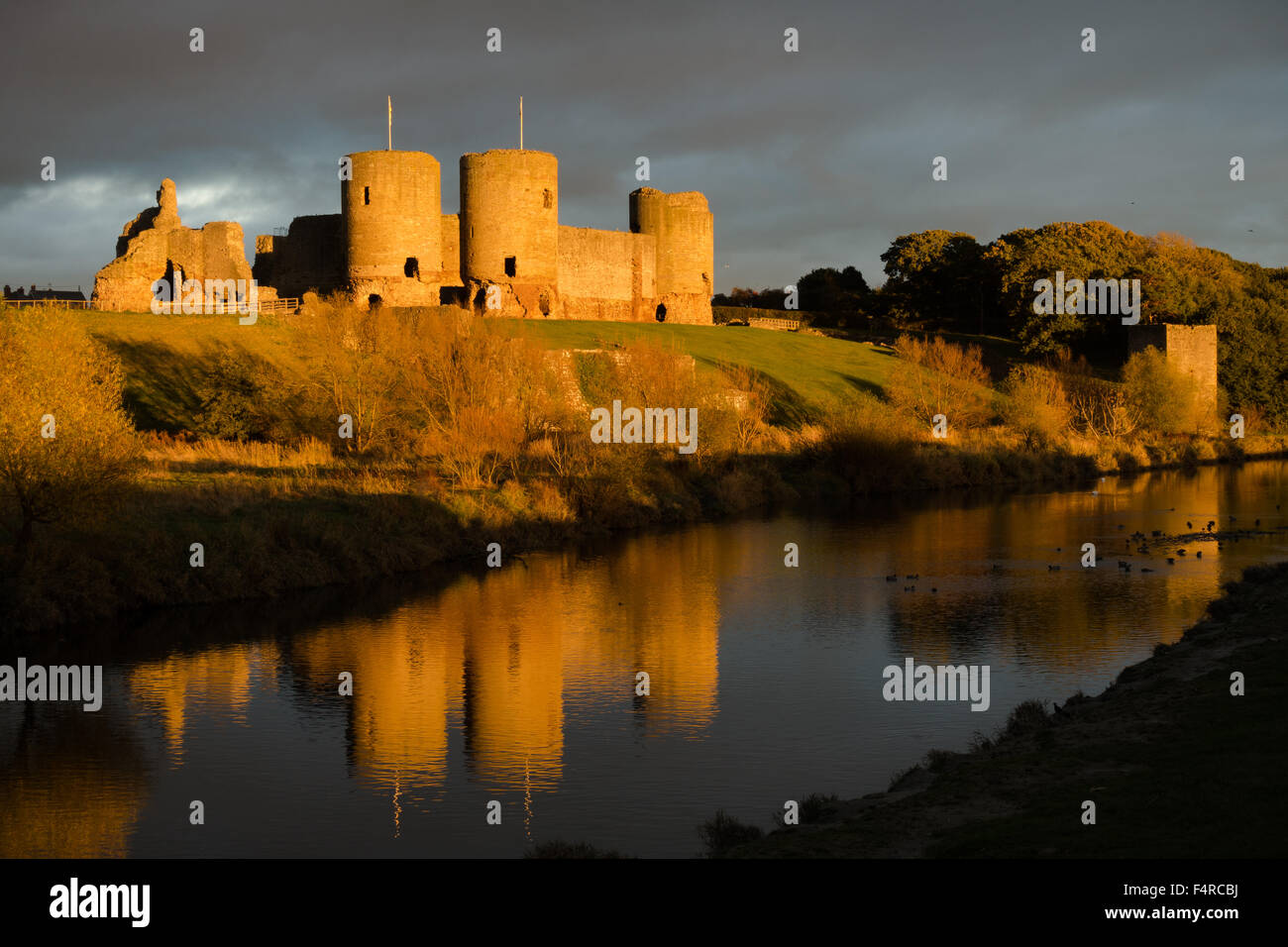 River clwyd hi-res stock photography and images - Alamy