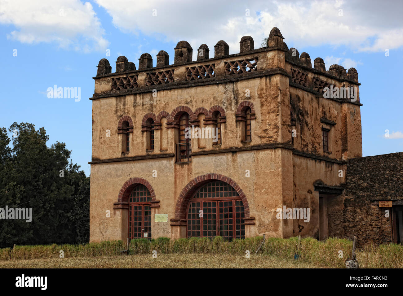 Palaces of gondar ethiopia hi-res stock photography and images - Alamy