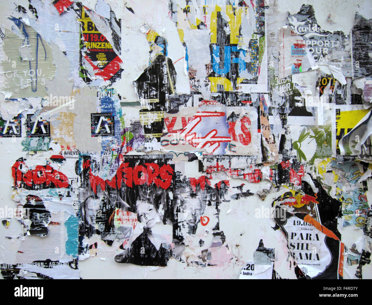 Posters advertising hi-res stock photography and images - Alamy