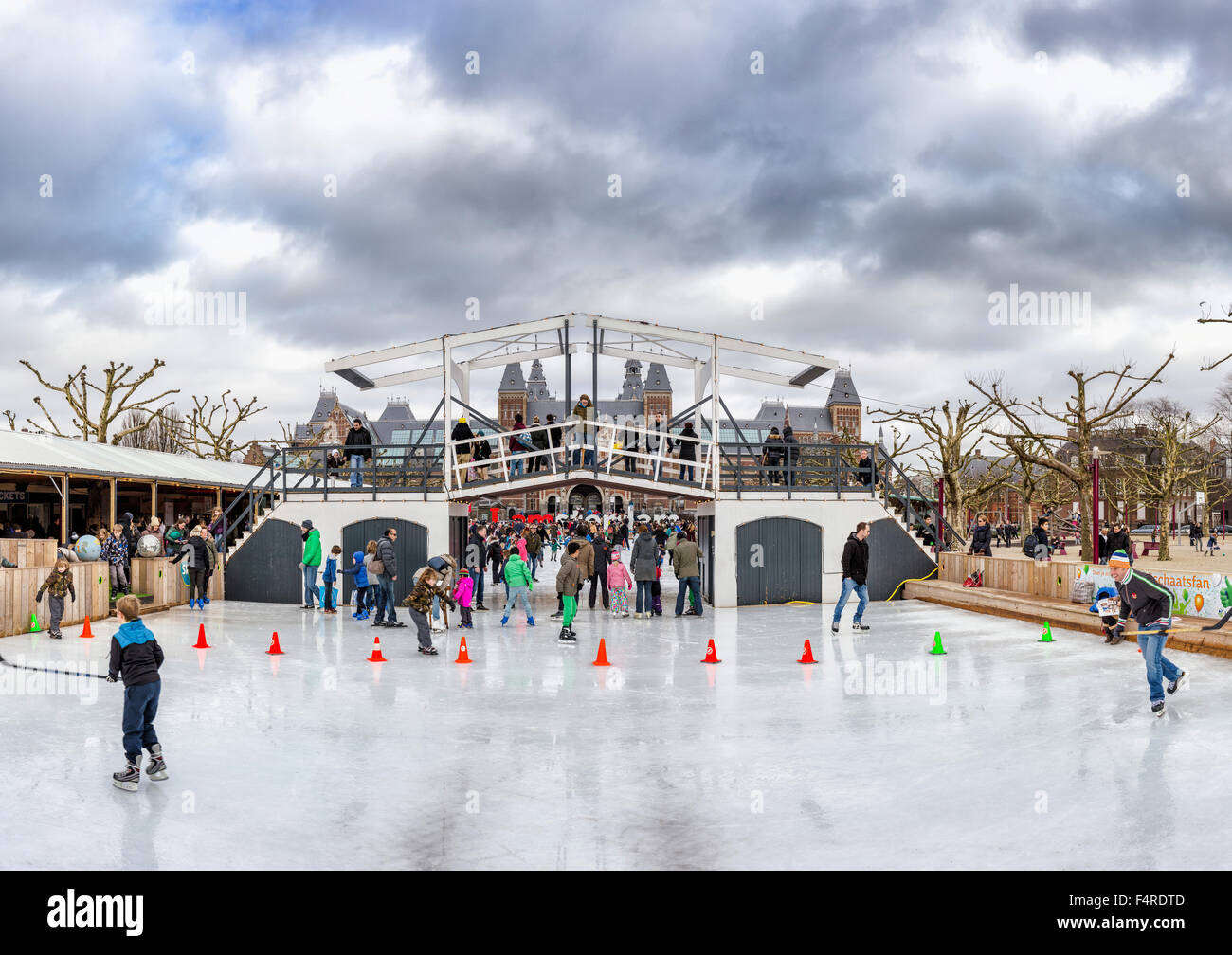 Netherlands, Holland, Europe, village, winter, snow, ice, people ...