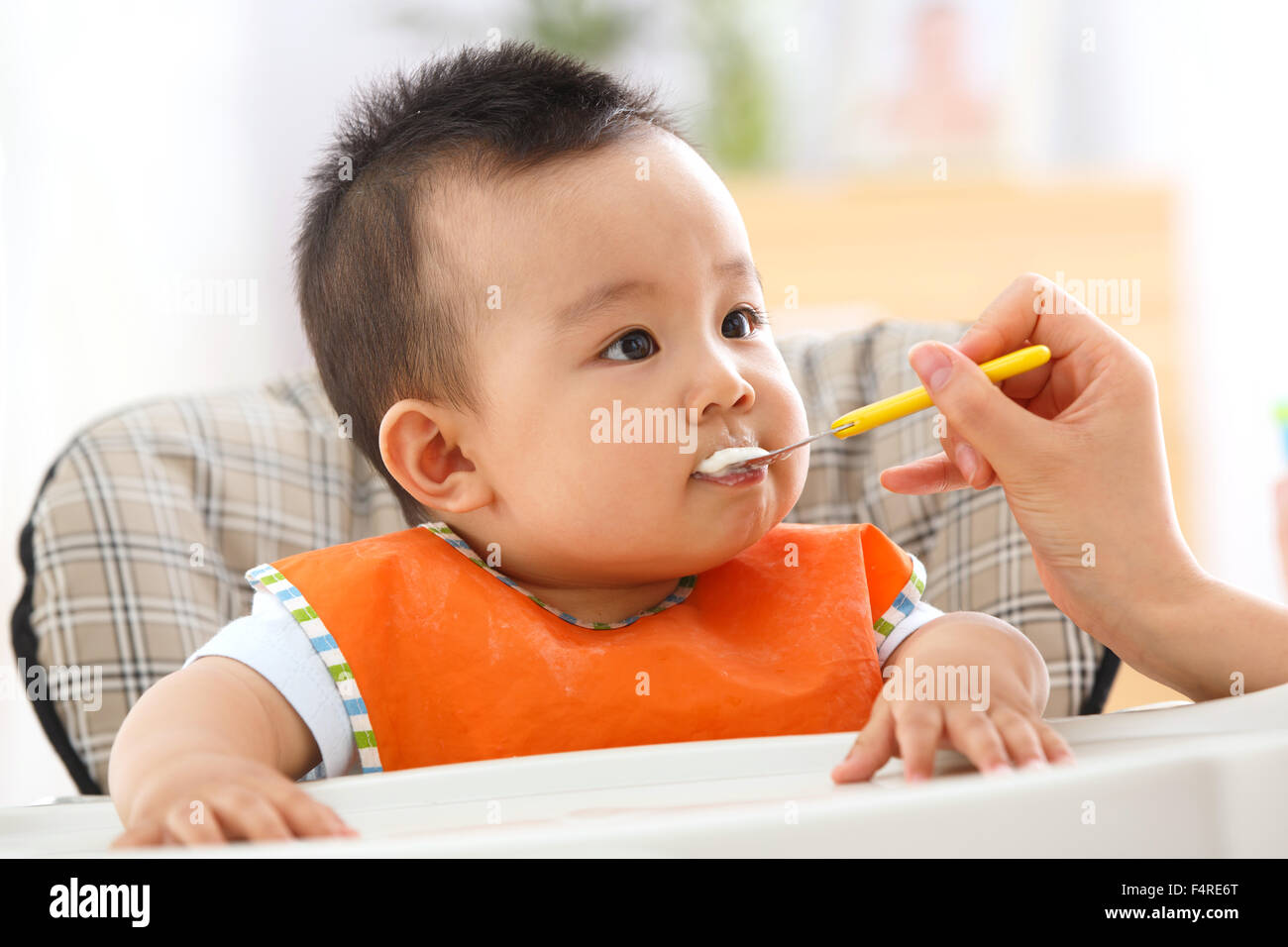 Baby eat hi-res stock photography and images - Alamy