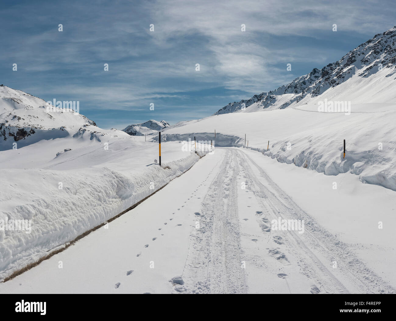 Switzerland, Europe, Graubünden, Grisons, landscape, winter, snow, ice ...