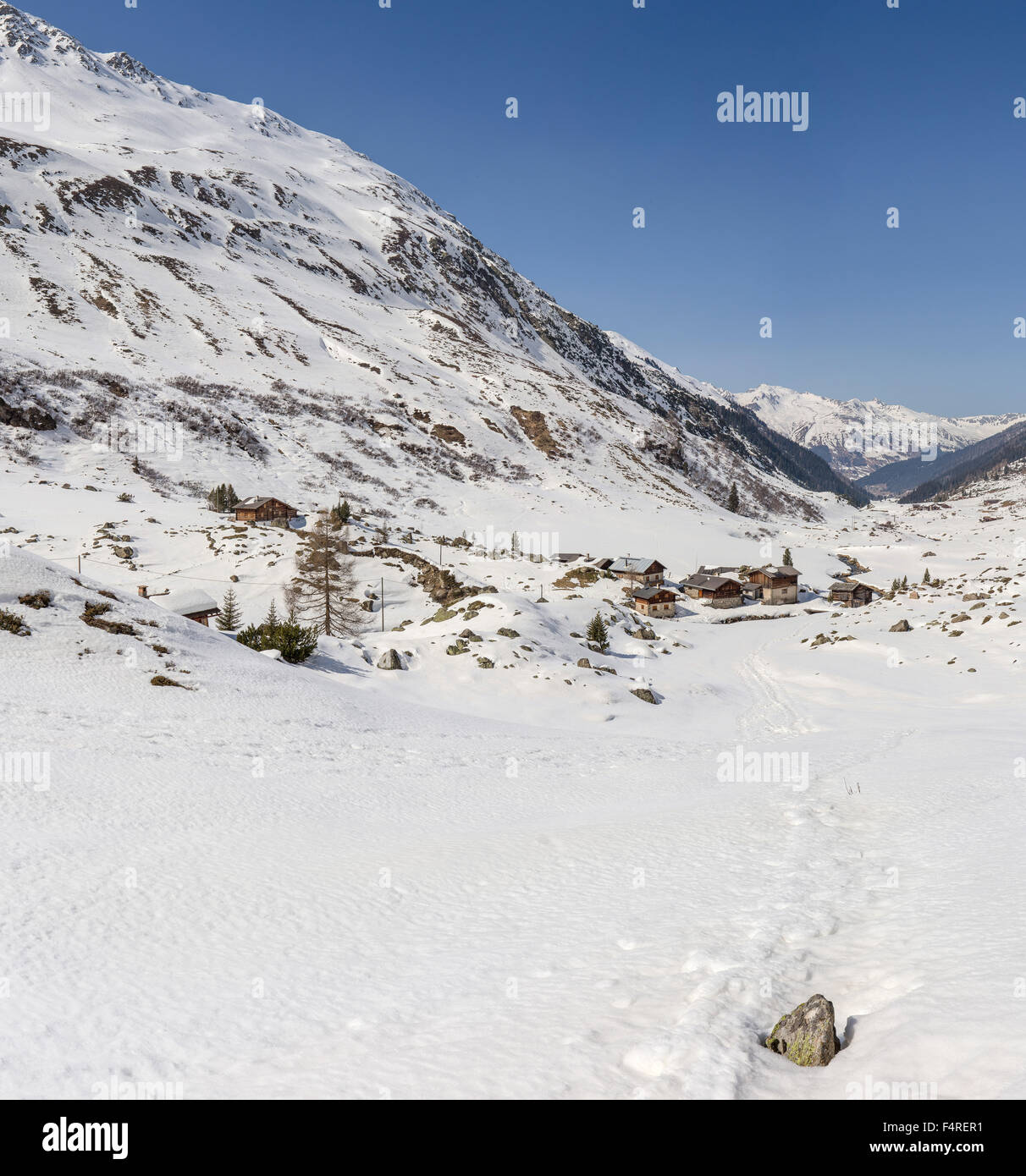 Switzerland, Europe, Graubünden, Grisons, landscape, winter, snow, ice ...