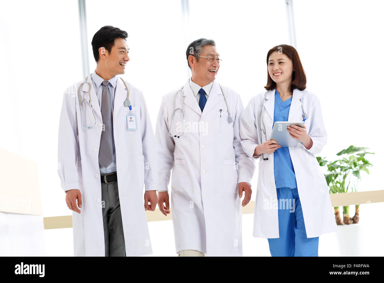 Medical conversation hi-res stock photography and images - Alamy
