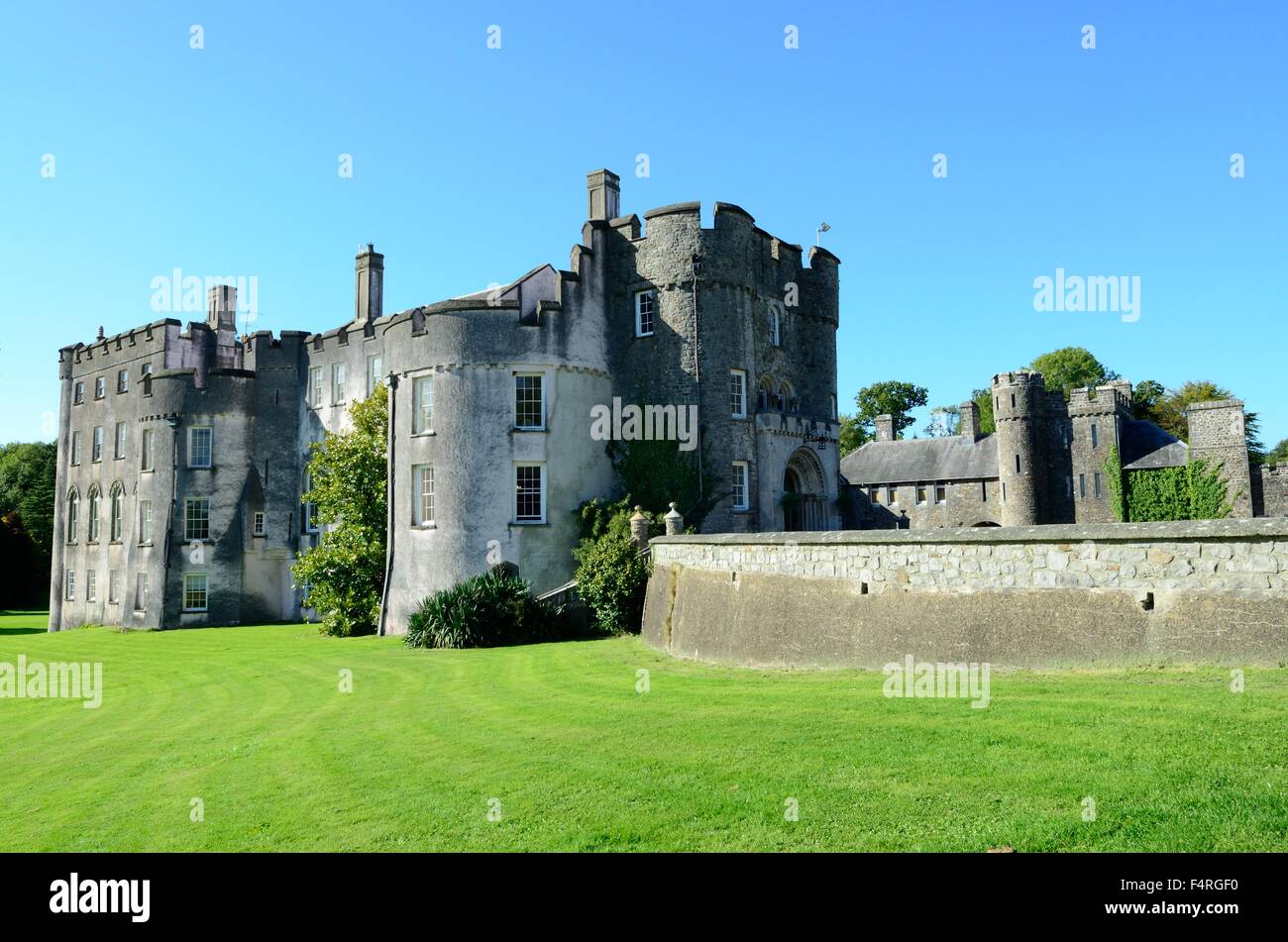 Picton castle, wales hi-res stock photography and images - Alamy