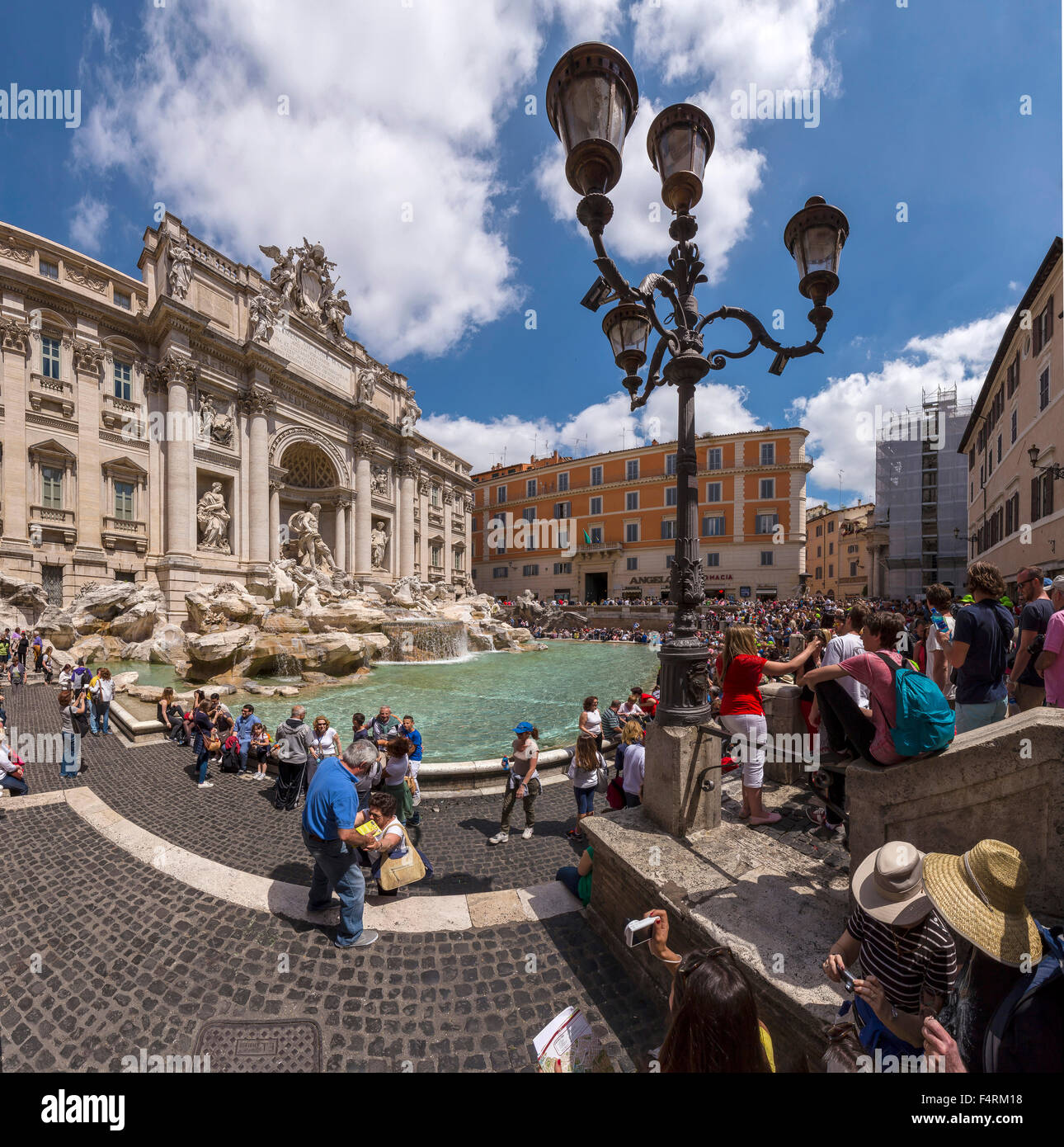 Roma people hi-res stock photography and images - Alamy