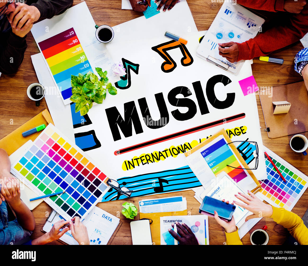 Men at work entertainment group hi-res stock photography and images - Alamy