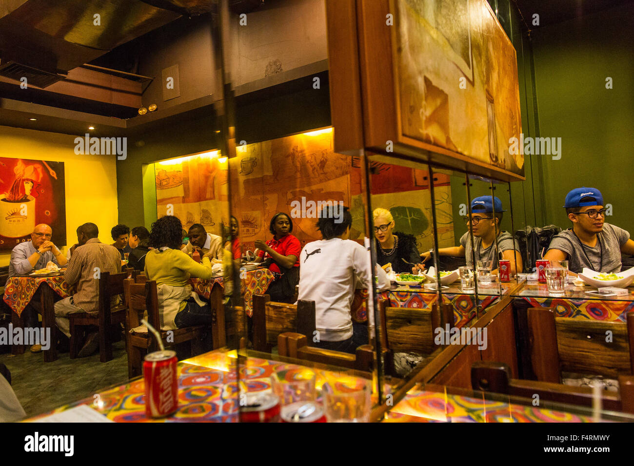 Guangzhou china african hi-res stock photography and images - Alamy