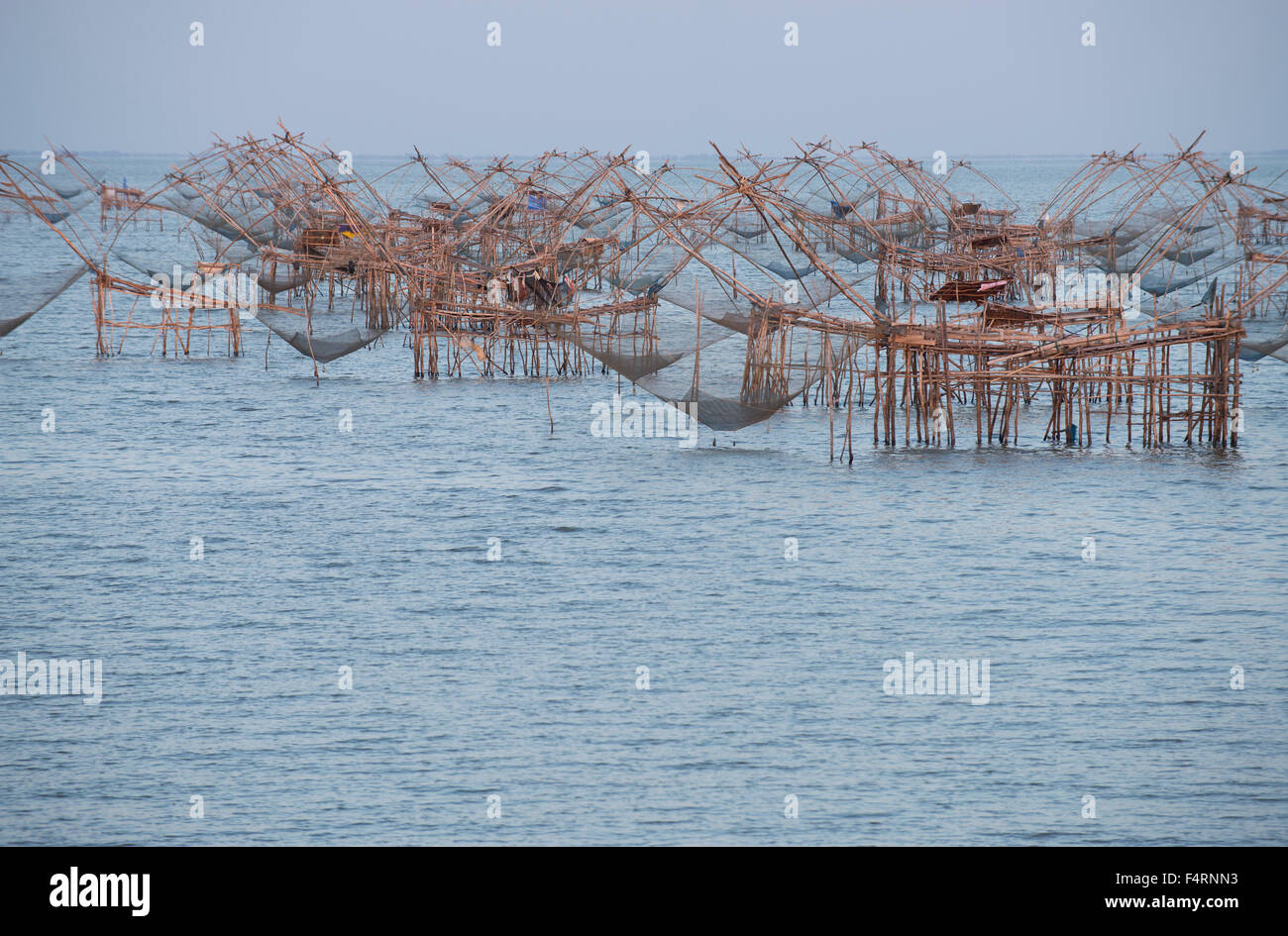 Operated lift net hi-res stock photography and images - Alamy