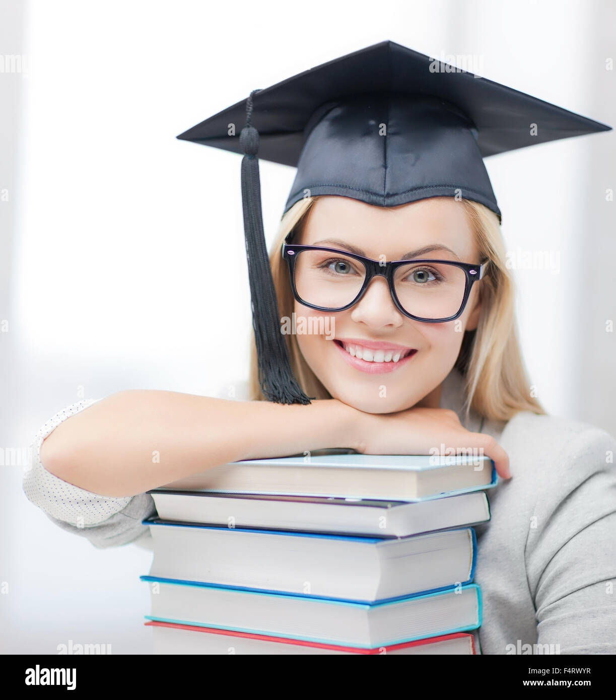 student in graduation cap Stock Photo - Alamy