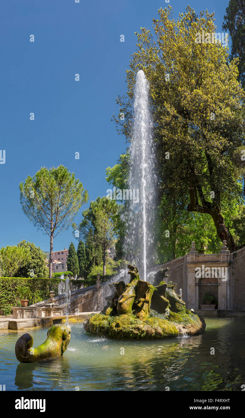 Water fountains europe hi-res stock photography and images - Alamy