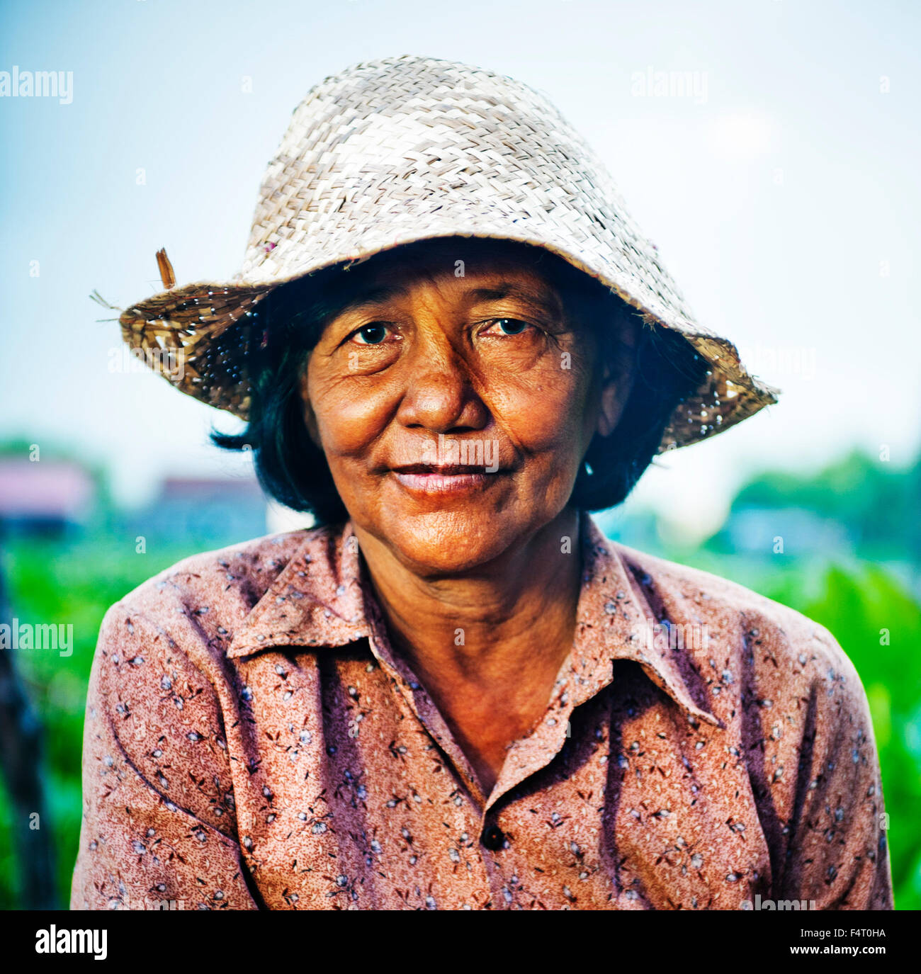 Native cambodian hi-res stock photography and images - Alamy