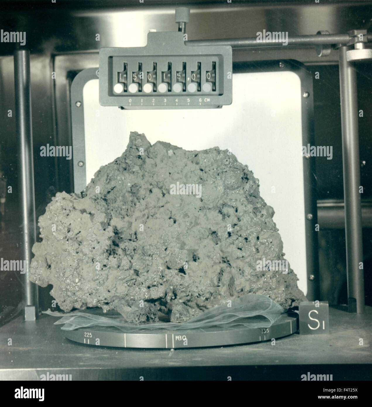 Lunar sample hi-res stock photography and images - Alamy