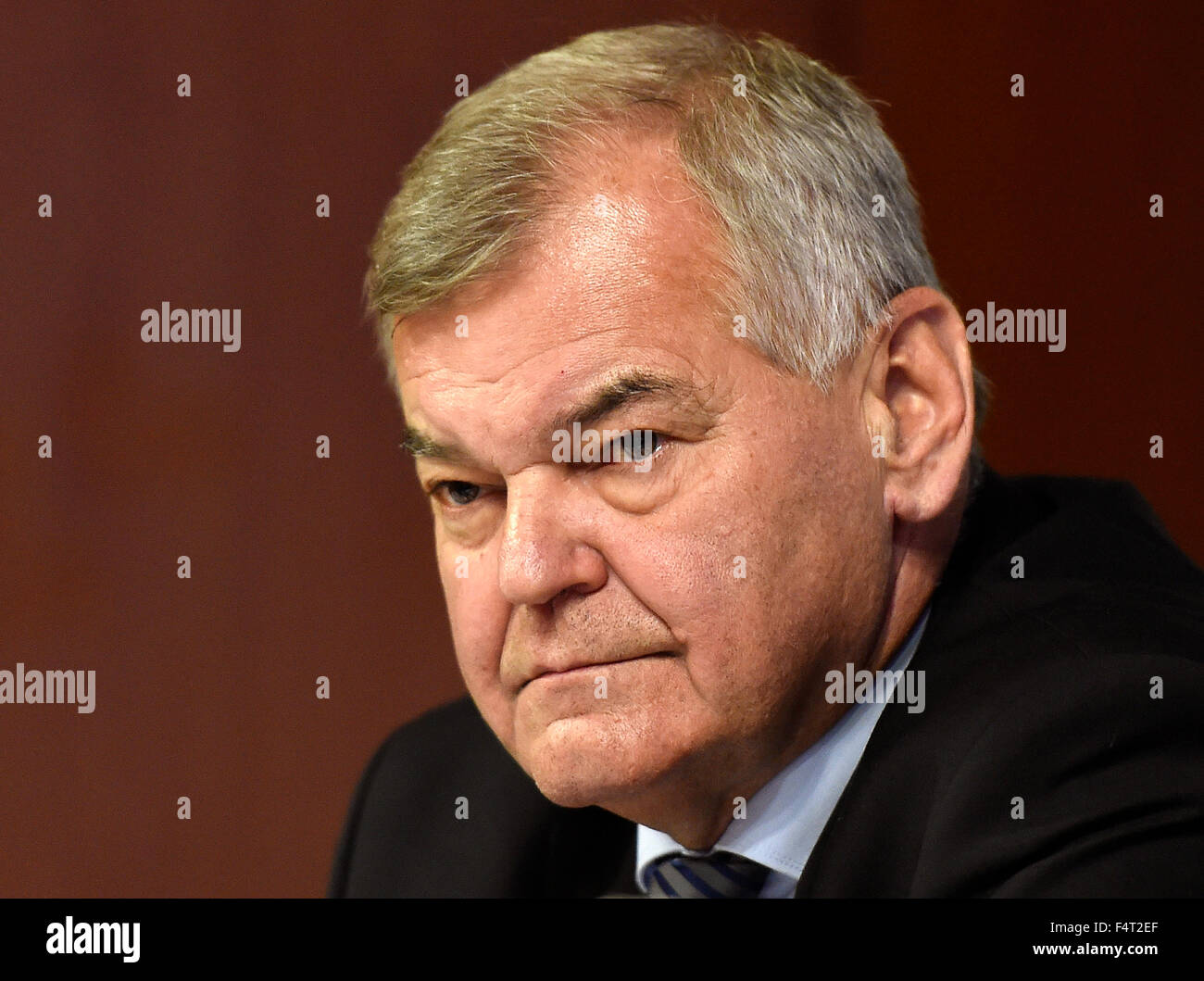 Prague, Czech Republic. 22nd Oct, 2015. Coach of Czech national ice ...