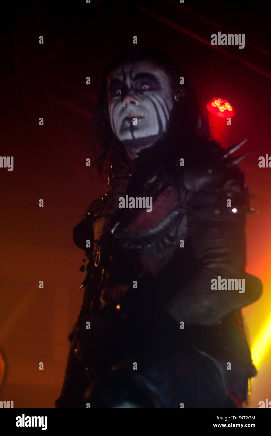 Goth garage hi-res stock photography and images - Alamy