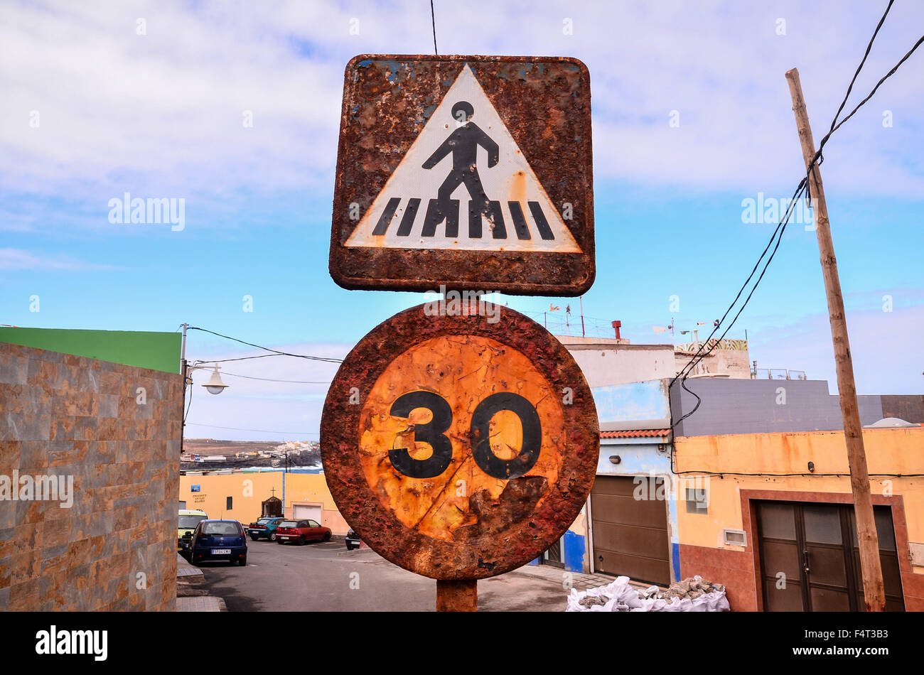 Vintage Old Rusty Road Sign Stock Photo - Alamy