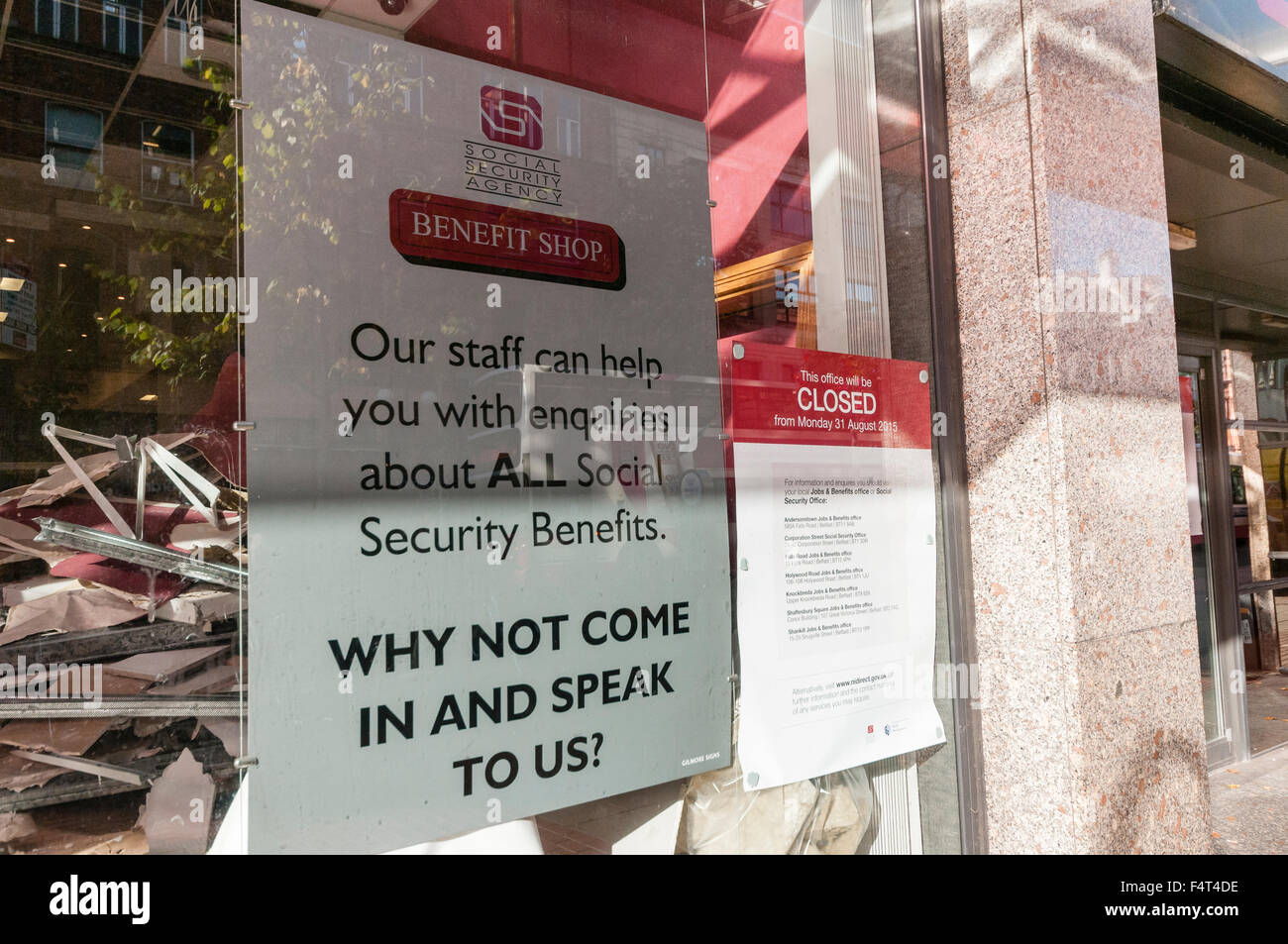 Closed for renovation sign hi-res stock photography and images - Alamy