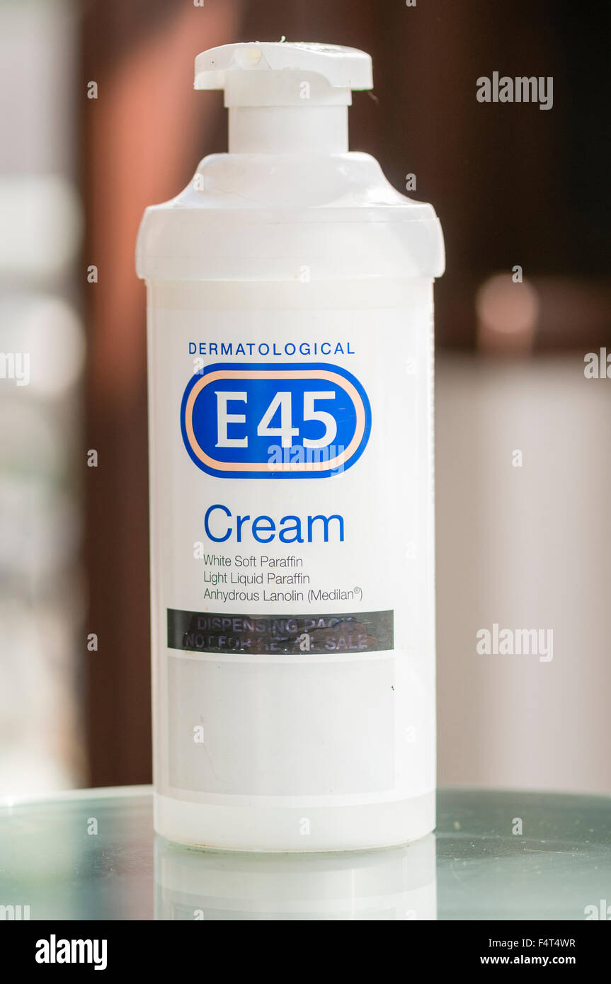 Eczema cream hi-res stock photography and images - Alamy