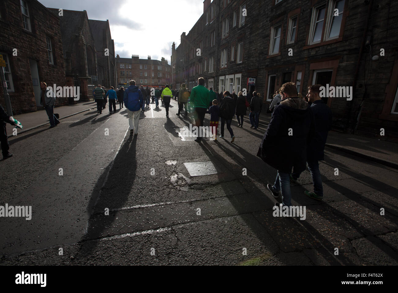 Sunshine on leith football fans hi-res stock photography and images - Alamy