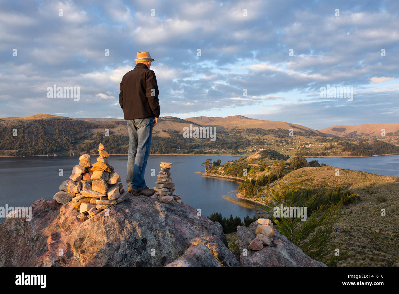 South America, Latin America, Peru, Lake Titicaca, Suasi Island, man ...