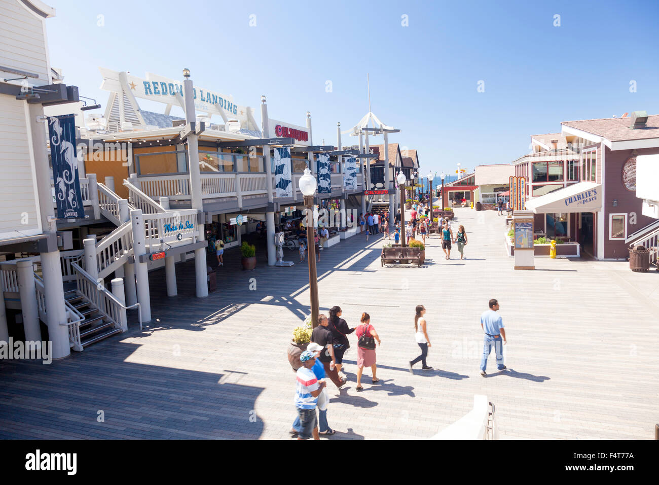 California fishing pier hi-res stock photography and images - Alamy