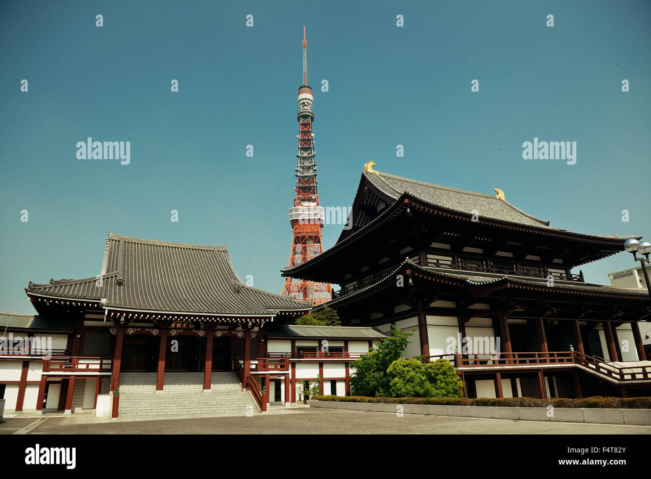 Tokyo Tower and temple as the city landmark. Japan Stock Photo - Alamy