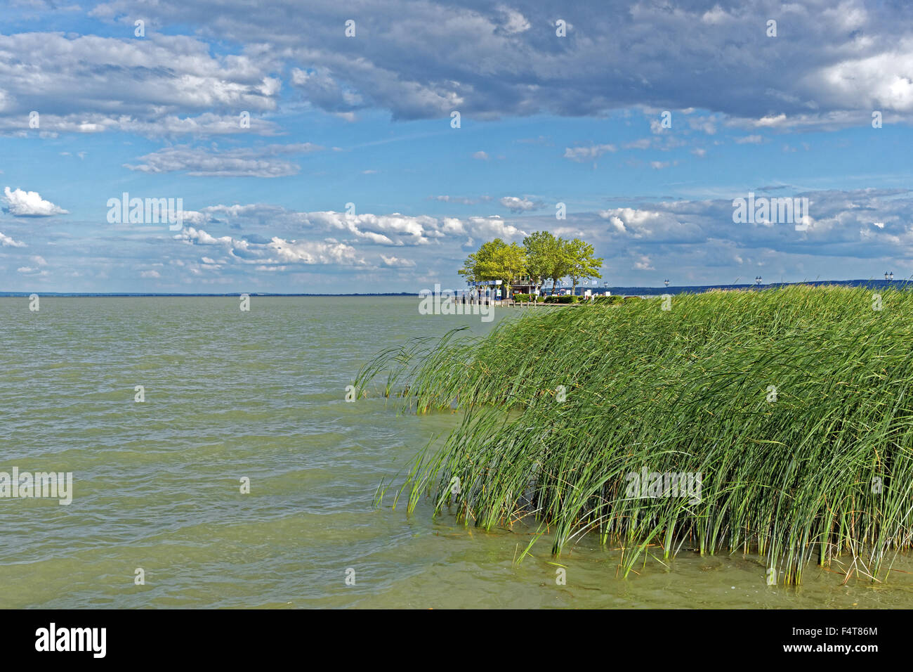 Jetty promenade hi-res stock photography and images - Alamy