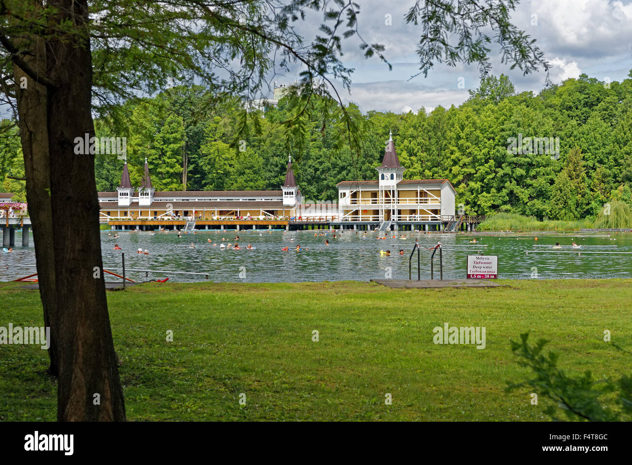 Thermal lake hi-res stock photography and images - Alamy