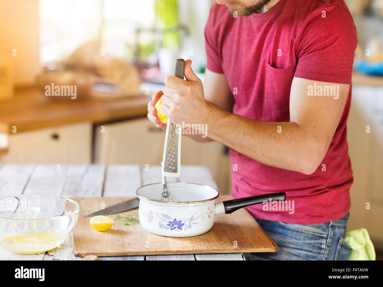 Man preparing a sauce Stock Photo - Alamy