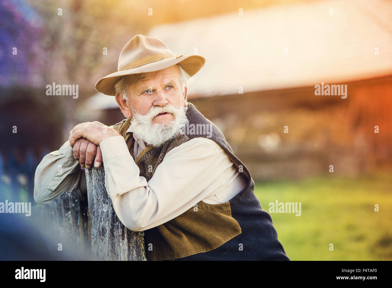 Old senior rancher portrait hi-res stock photography and images - Alamy