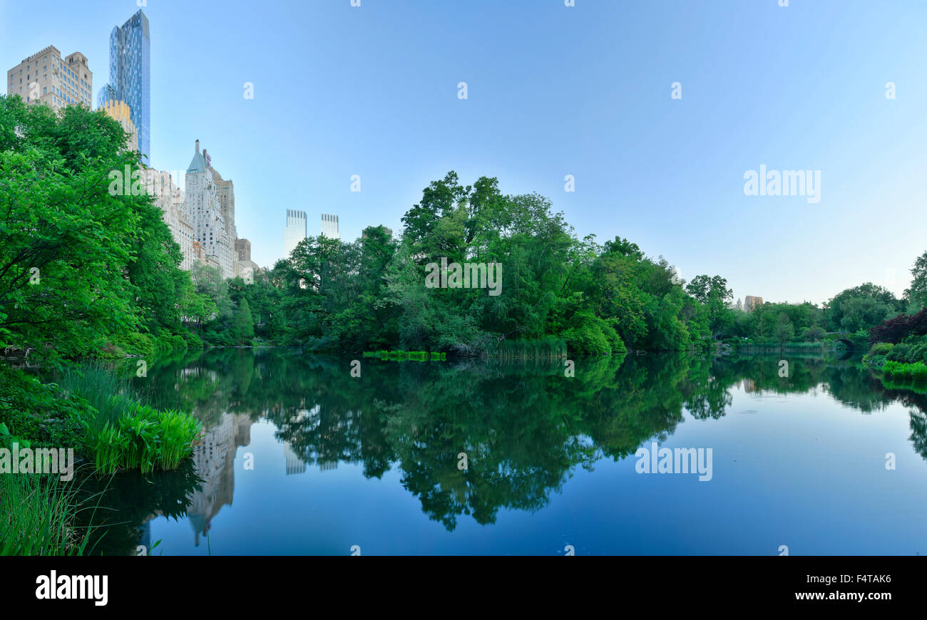 USA, East Coast, New York, Manhattan, Central Park, pond Stock Photo ...