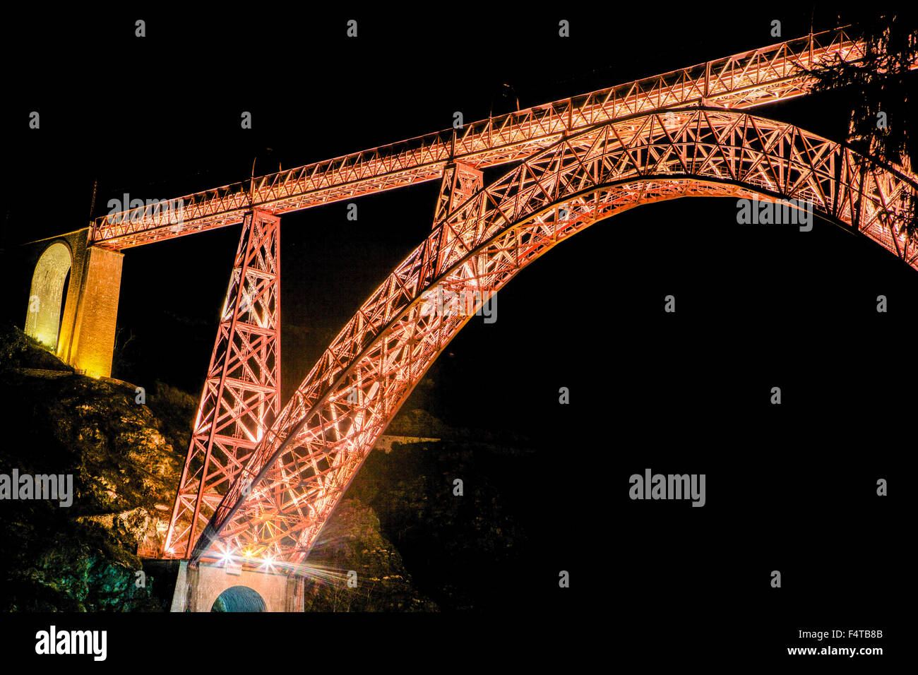 Garabit viaduct night hi-res stock photography and images - Alamy
