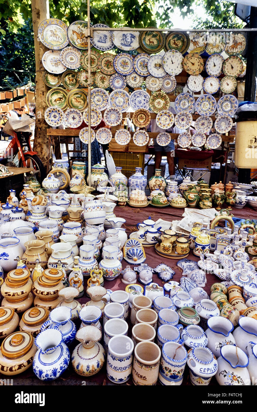 Shopping flea market vase hi-res stock photography and images - Alamy