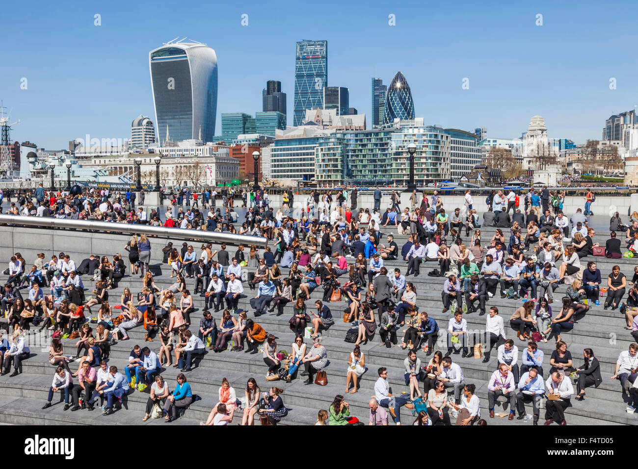 London City Workers High Resolution Stock Photography and Images - Alamy