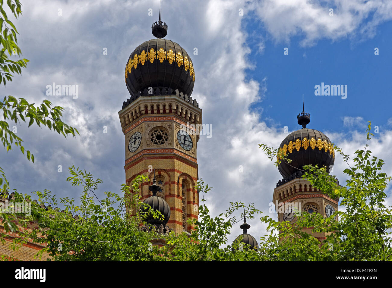 Big, synagogue, main entrance, towers Stock Photo - Alamy