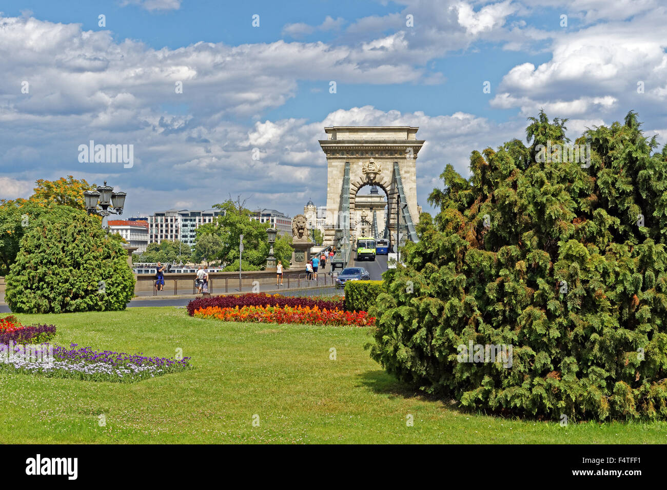 Clark Adam ter, Clark Adam square, suspension bridge, Szechenyi lanchid ...