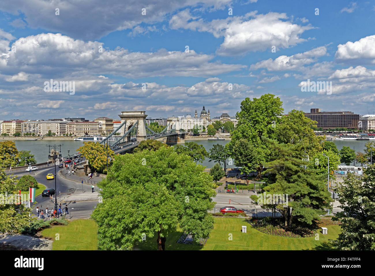 mount Buda, Clark Adam ter, Clark Adam square, the Danube, suspension ...