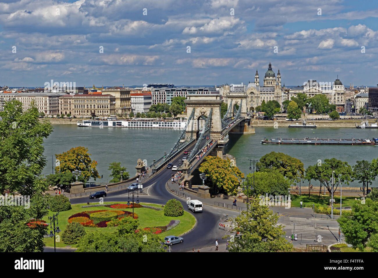 mount Buda, Clark Adam ter, Clark Adam square, the Danube, suspension ...