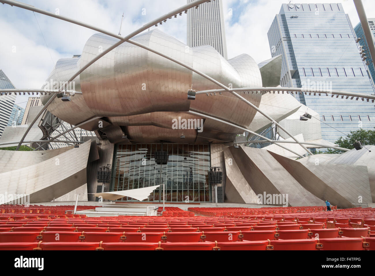 Jay Pritzker Pavilion in Chicago Millennium Park, designed by Frank ...