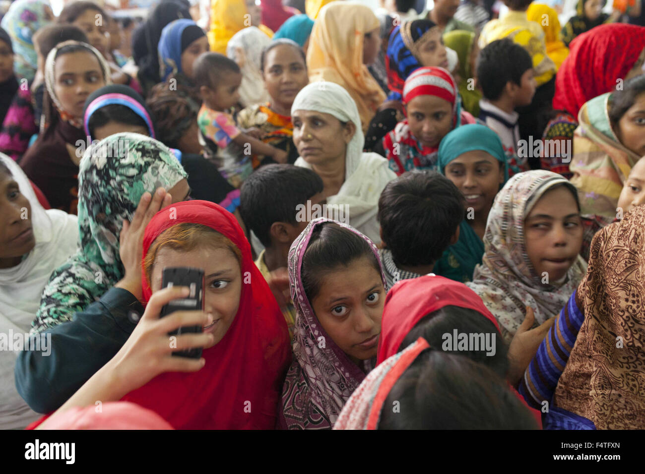 Child of shia muslim community hi-res stock photography and images - Alamy