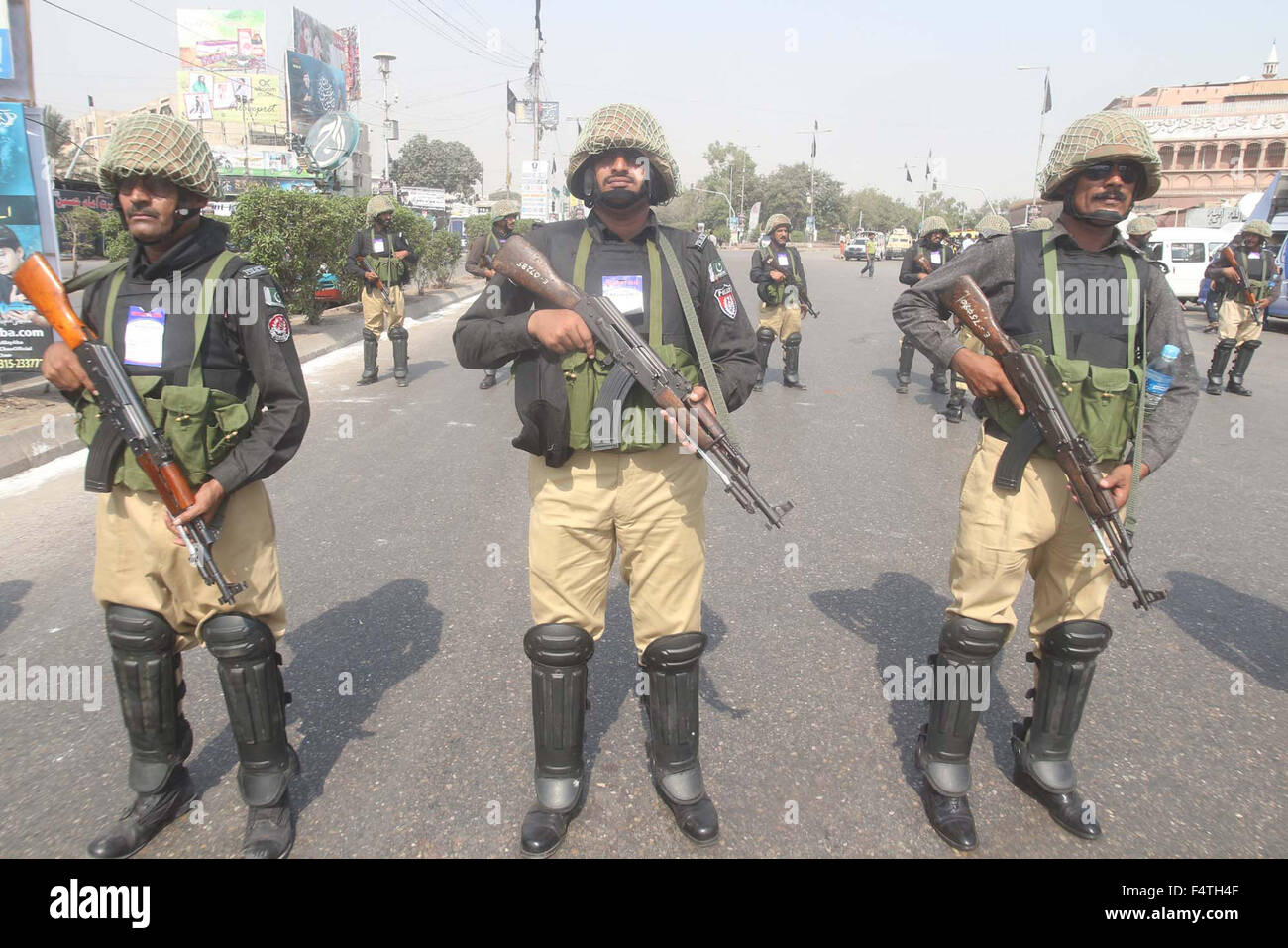 Police commandos standing alert to avoid any untoward incident during ...