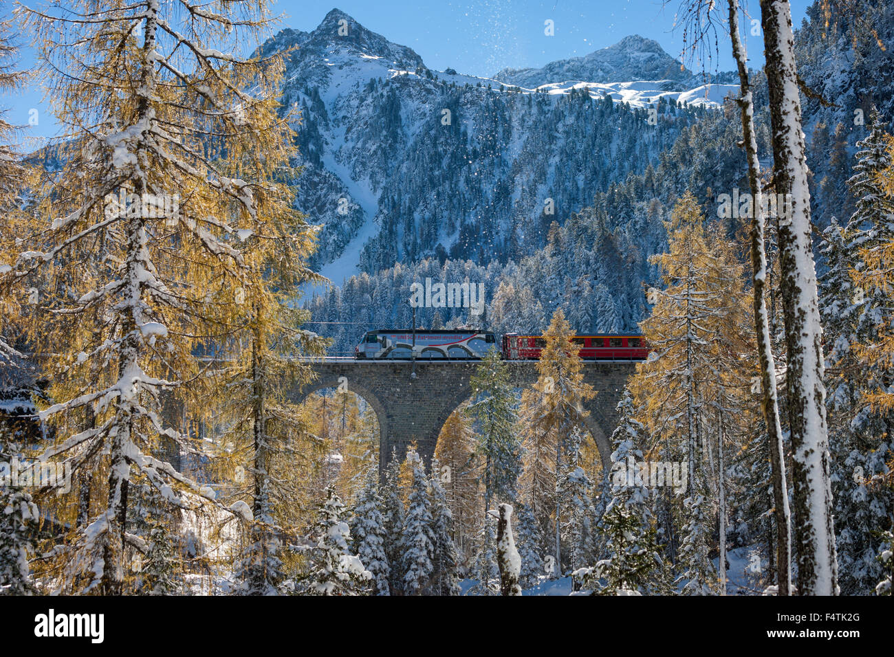 Switzerland train hi-res stock photography and images - Alamy