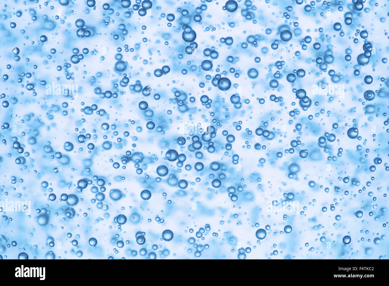 blue bobbles water background Stock Photo - Alamy