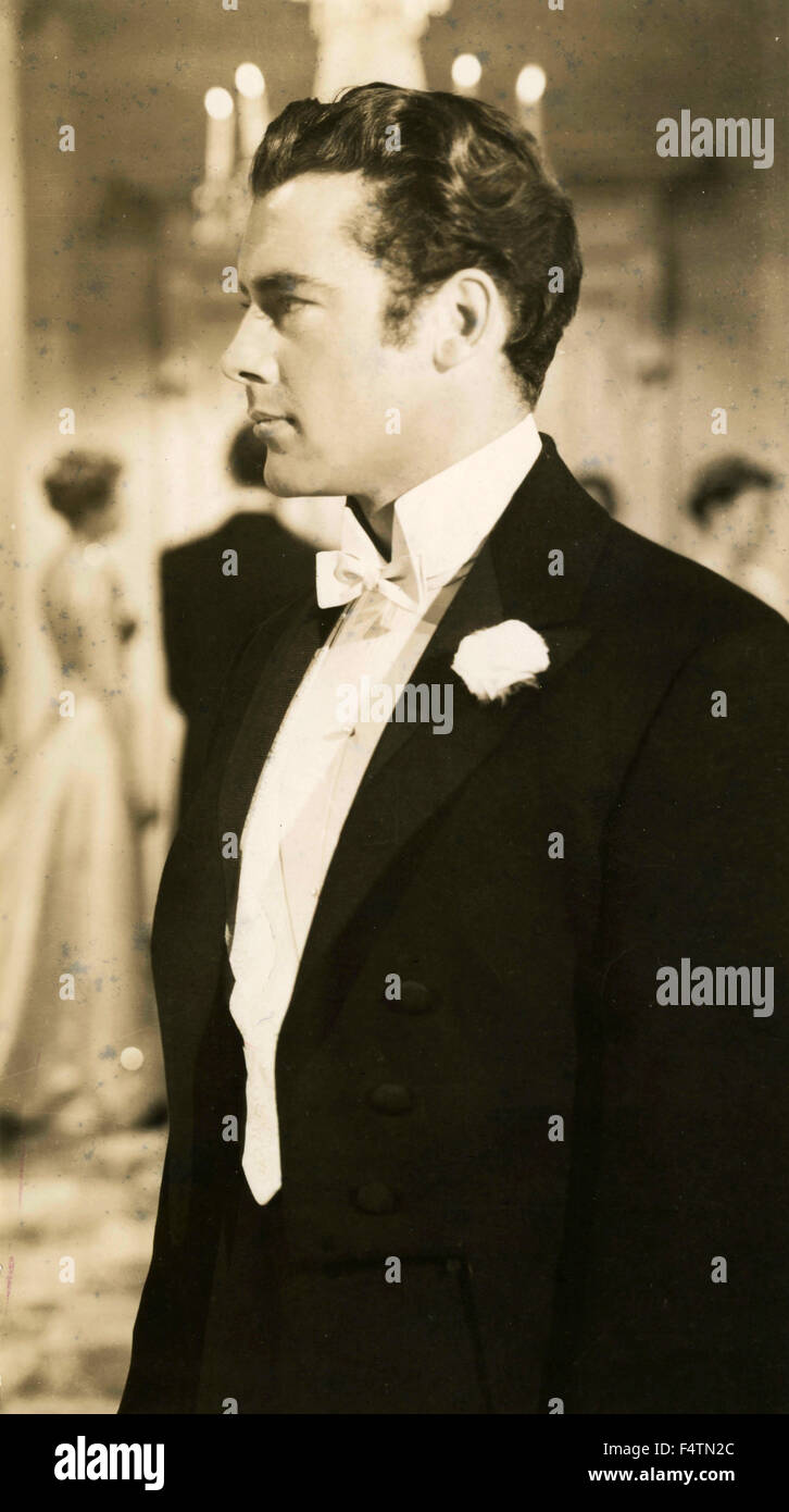 Actor Richard Greene in a scene from the movie The Fan Stock Photo - Alamy
