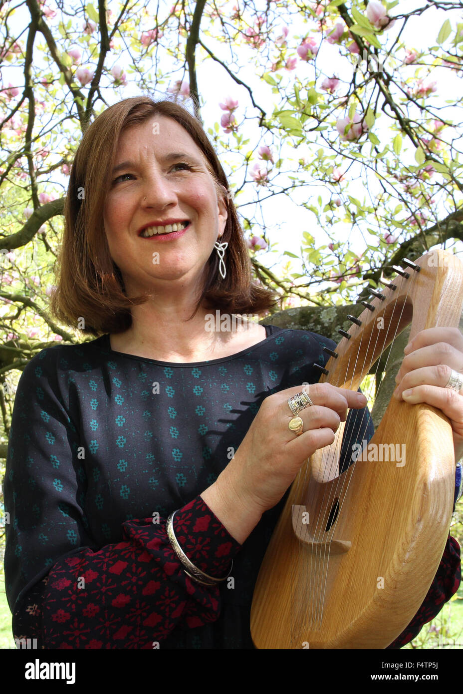 professional storyteller cardiff bute park cardiff Stock Photo - Alamy