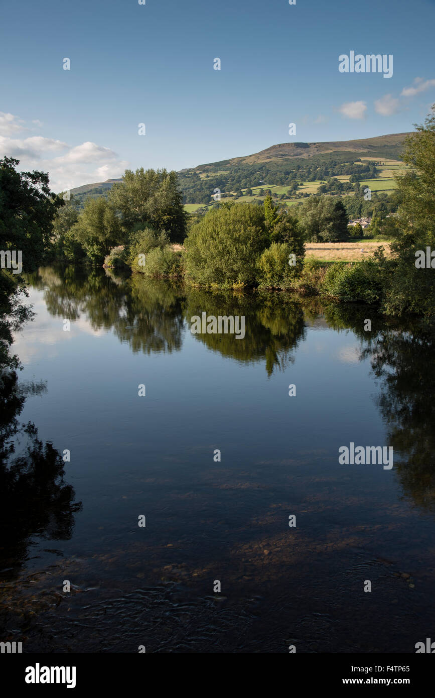 The river Usk at Crickhowell, Powys, Wales Stock Photo - Alamy