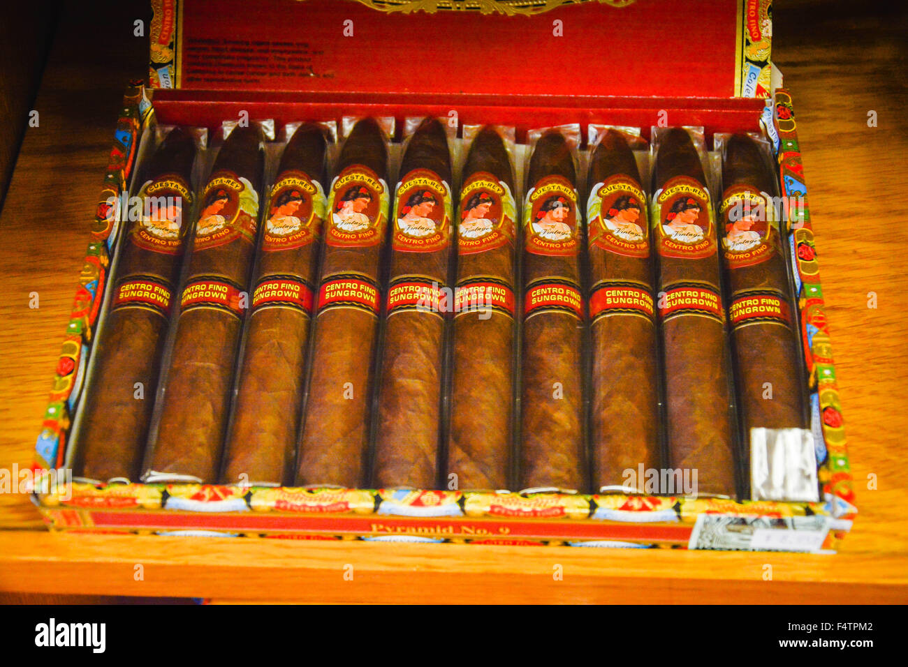 Ybor cigar factory tampa fl hi-res stock photography and images - Alamy