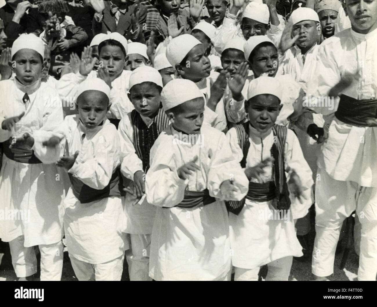 A large group of North African children Stock Photo - Alamy