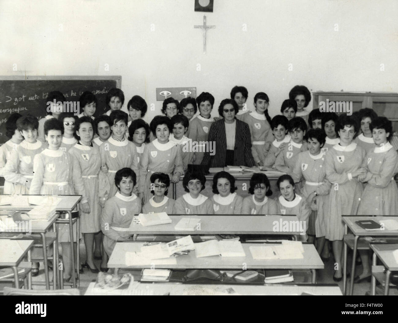 Class photos 1960 hi-res stock photography and images - Alamy