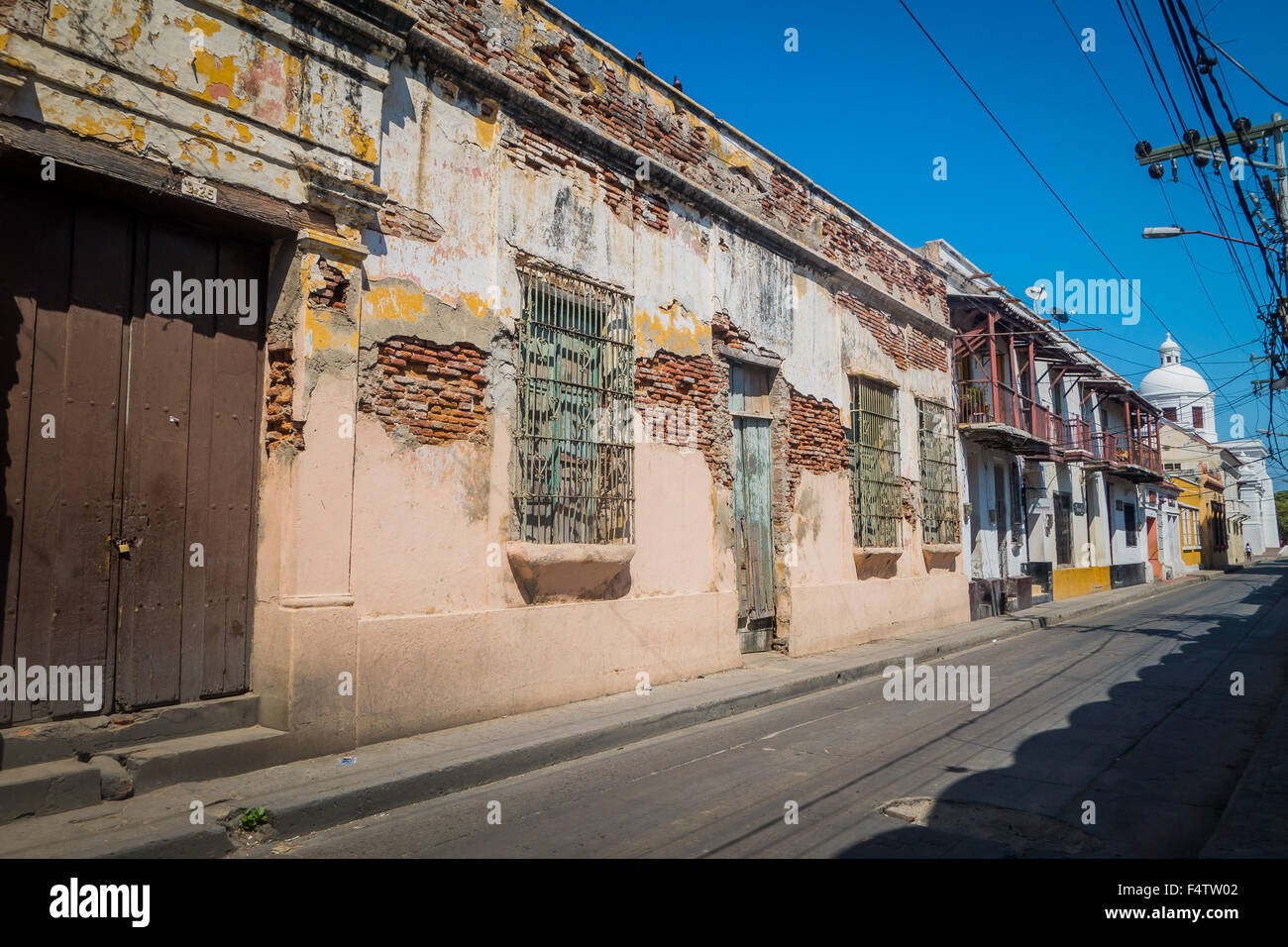 Old aged houses, Santa Marta, caribbean city in northern Colombia Stock ...